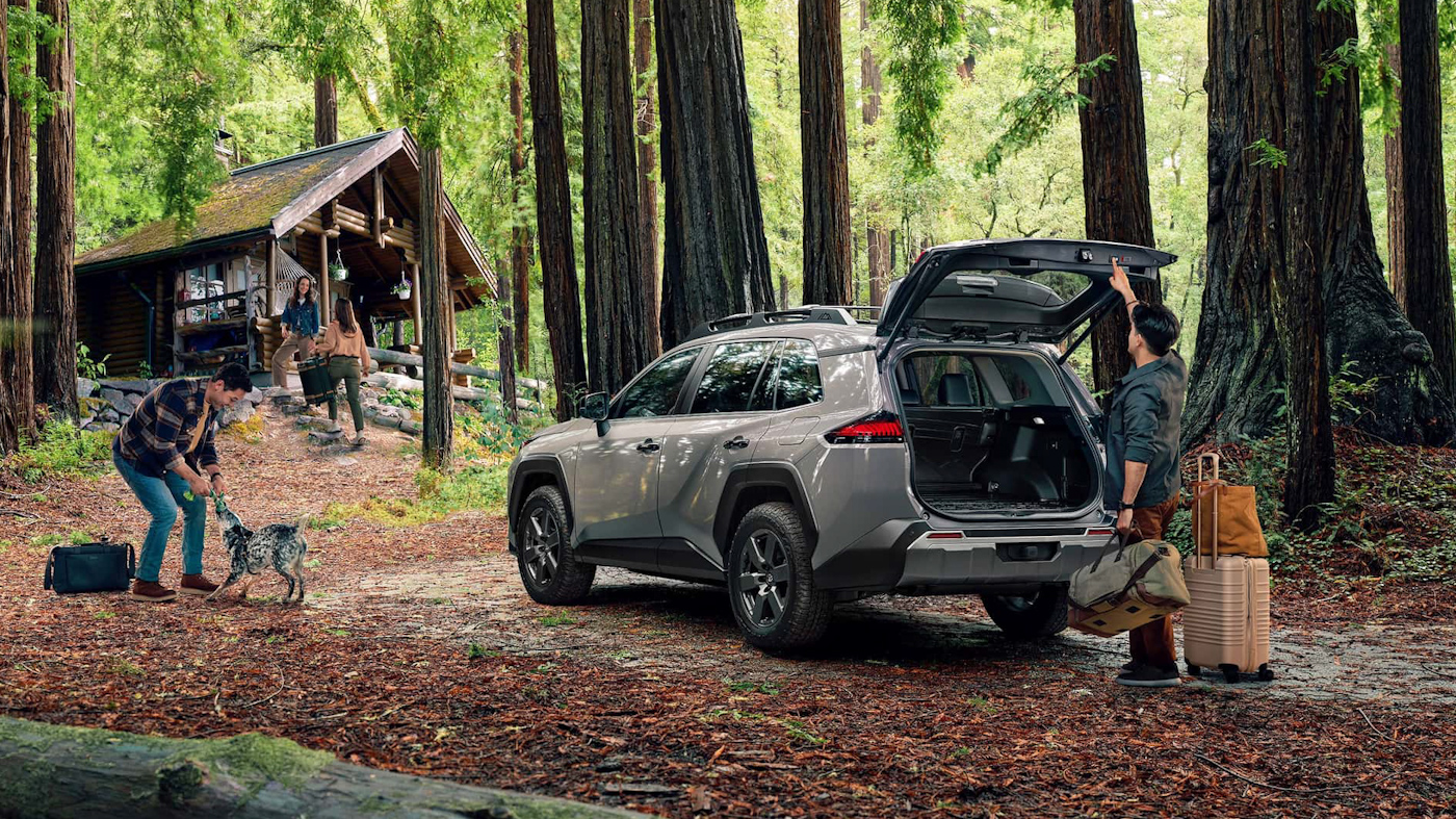 2026 Toyota RAV4 unveiled with hybrid-only powertrain, new GR Sport ...